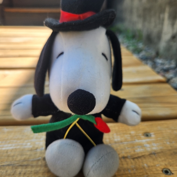 Peanuts | Toys | Whitmans Small Snoopy Tux Rose 6 Plush | Poshmark